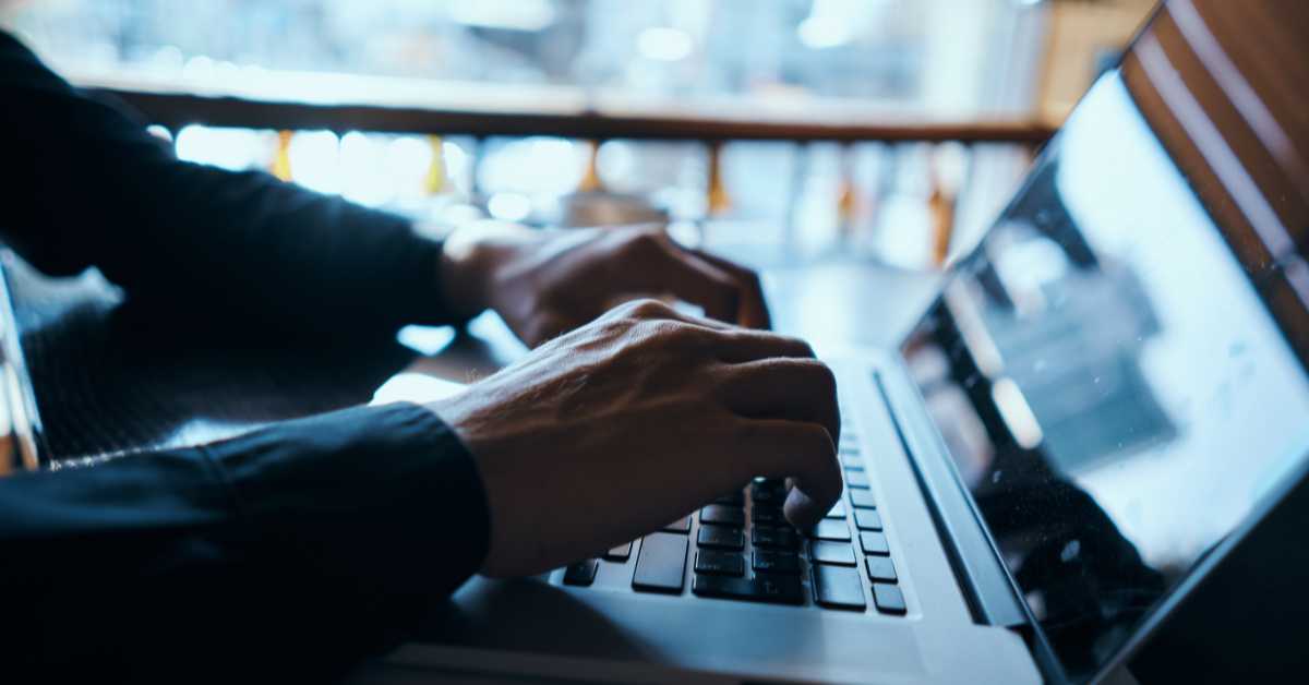 Wi-Fi Security and Public Hotspot Risks - Ultimate Guide For Cyber Safety